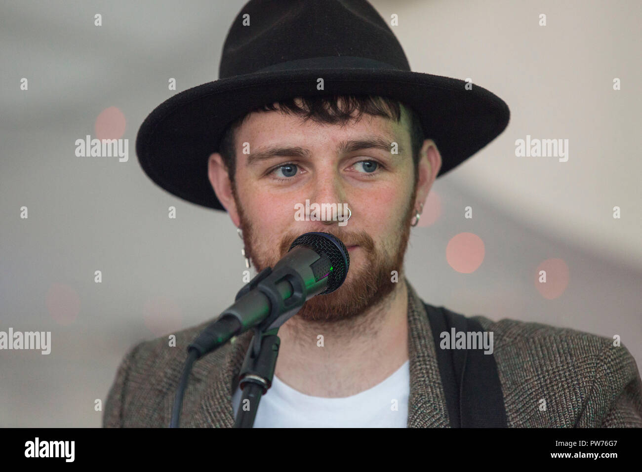 Tom grennan hi-res stock photography and images - Alamy