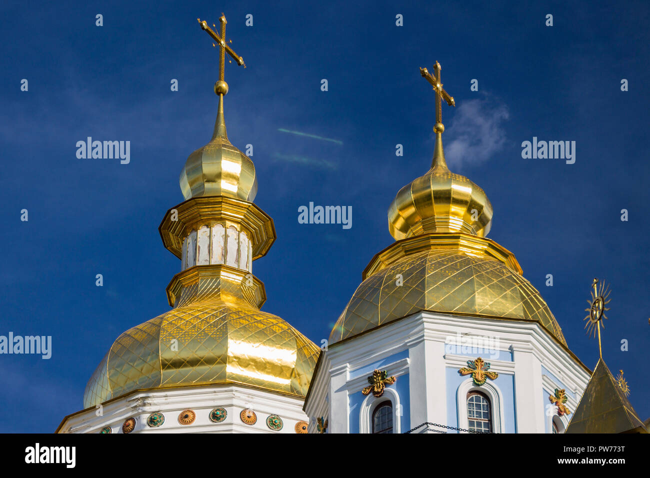 Monastery in kyiv hi-res stock photography and images - Alamy