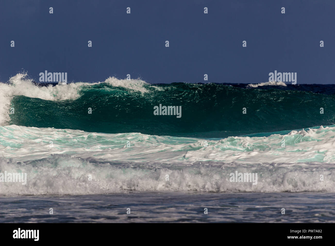 Tropical wave pattern hi-res stock photography and images - Alamy