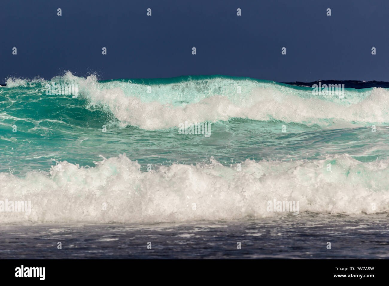 Tropical wave pattern hi-res stock photography and images - Alamy
