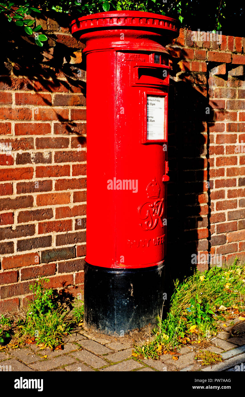 Gr Post Box, Fishergate, York, England Stock Photo - Alamy