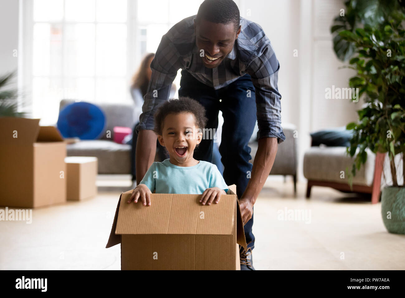 Box boy hi-res stock photography and images - Alamy