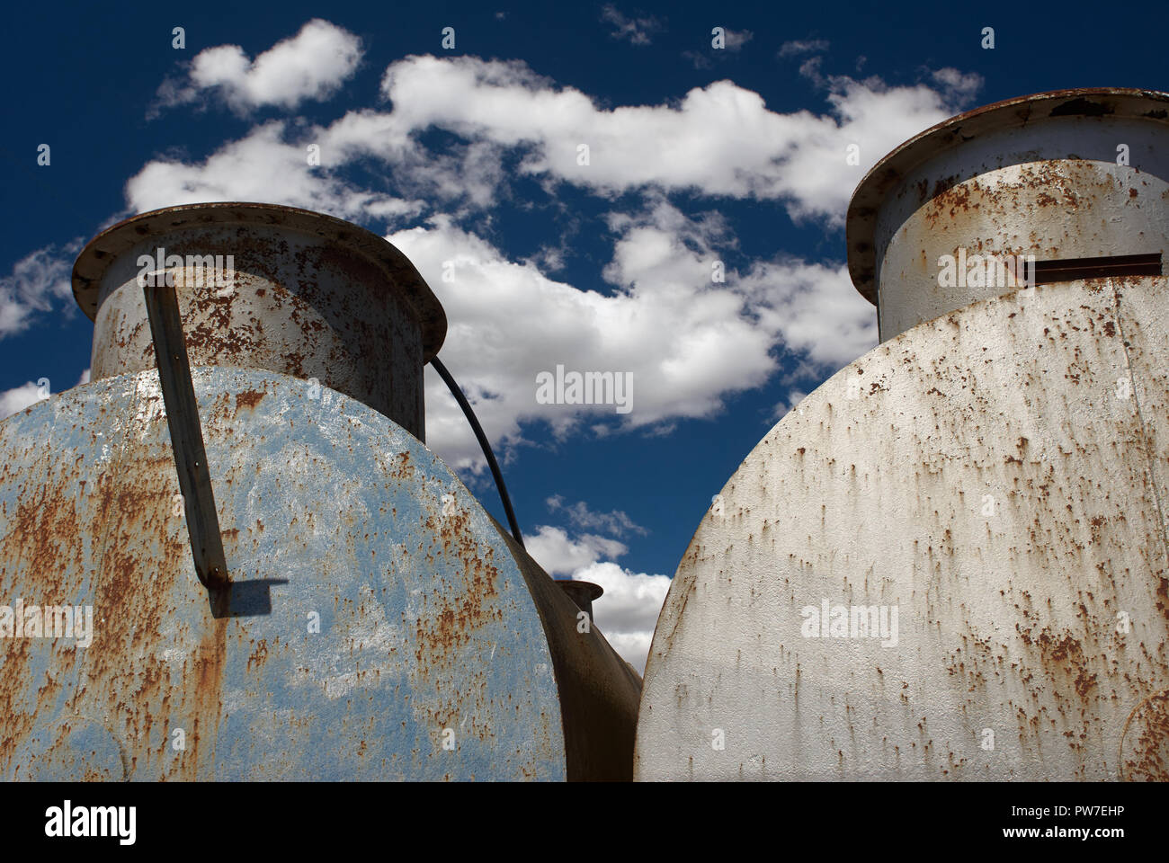 Empty oil storage tanks hi-res stock photography and images - Alamy