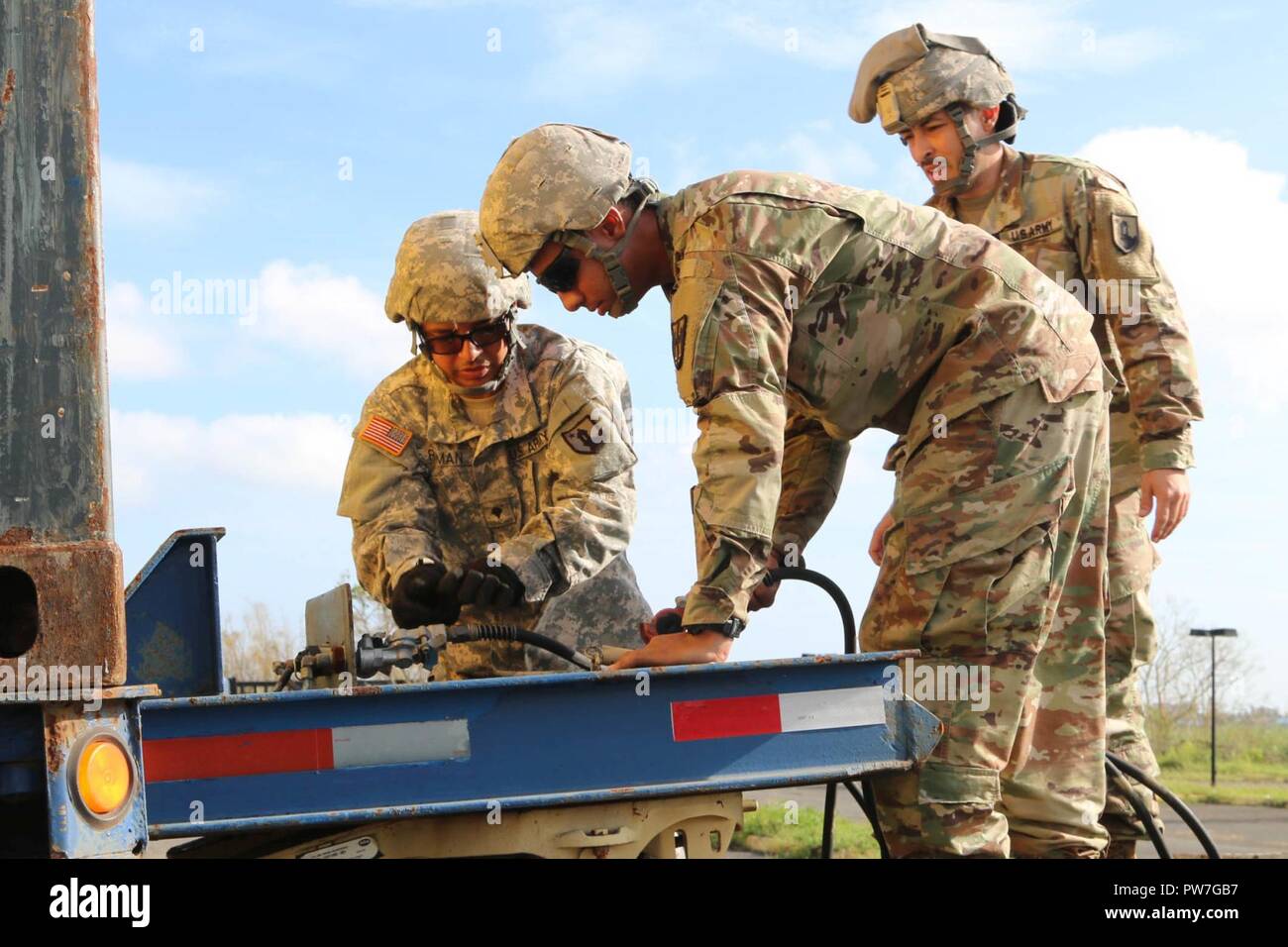 Puerto Rico National Guard Citizen – Soldiers stationed at 783rd Maint ...