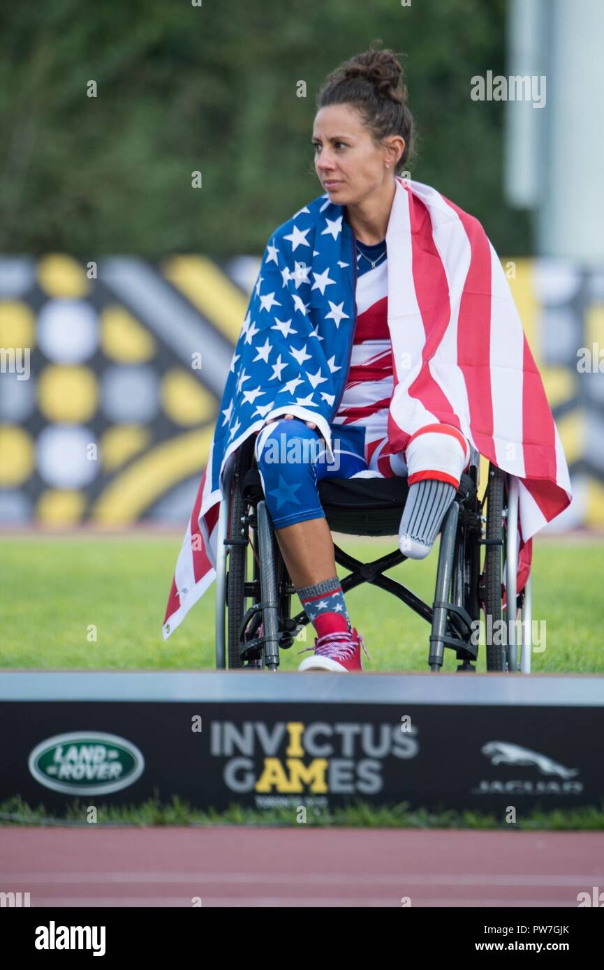 Kelly elmlinger hi-res stock photography and images - Alamy