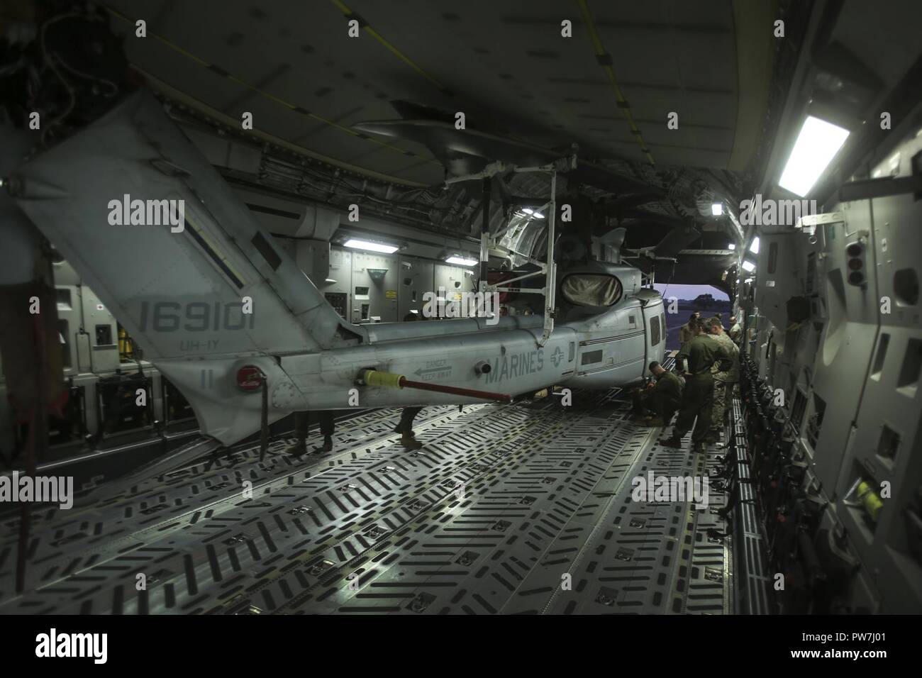 ROYAL AUSTRALIAN AIR FORCE BASE DARWIN, Australia – U.S. Marines with ...