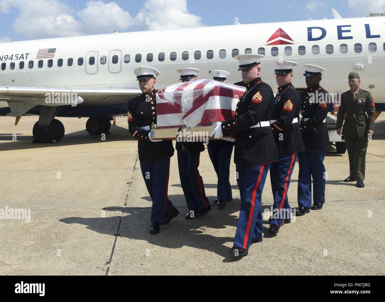 JACKSON, Miss. (Sept. 21, 2017) – Marines from Marine Aviation Training ...