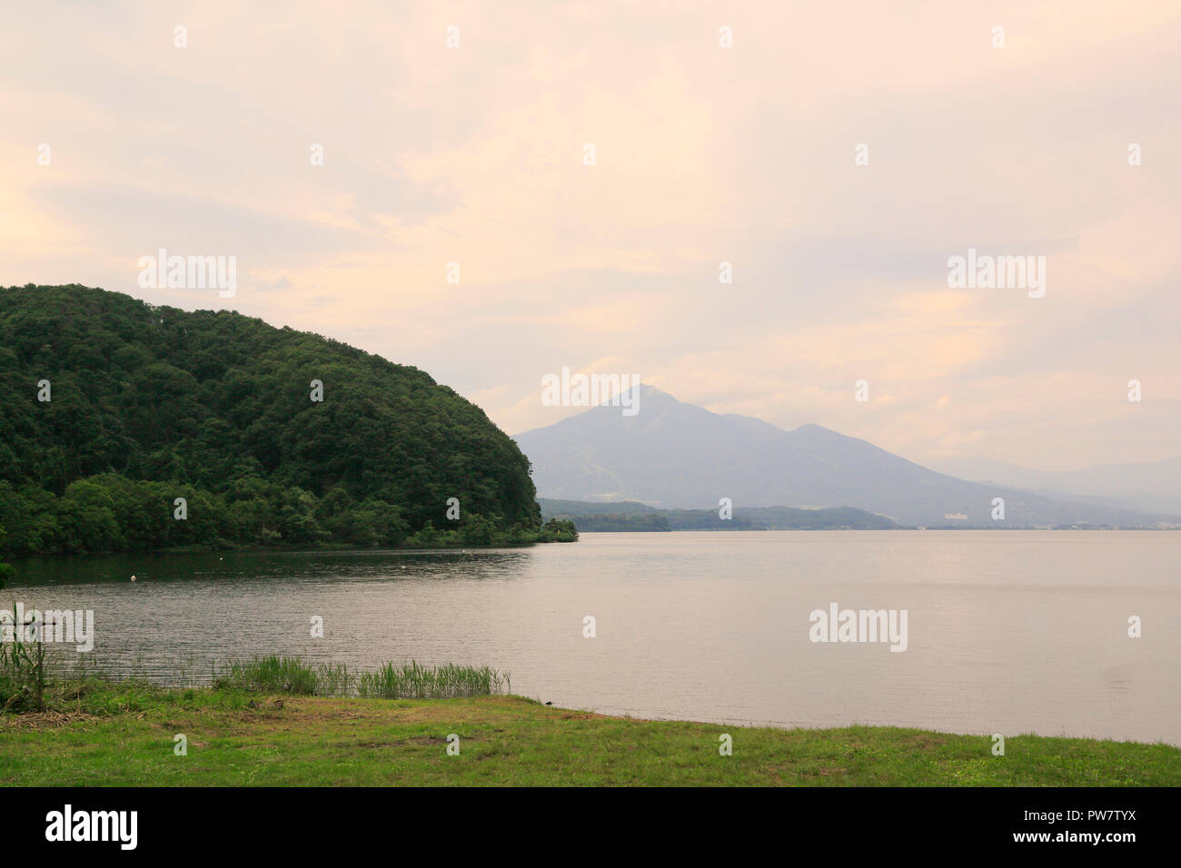 Inawashiro hi-res stock photography and images - Alamy