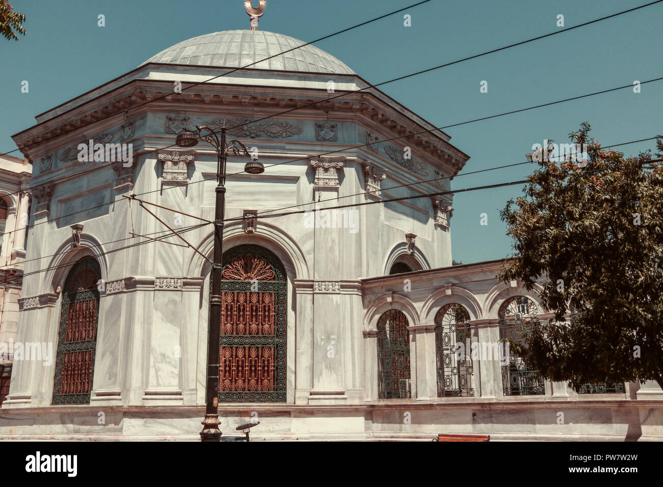 Asian istanbul hi-res stock photography and images - Alamy