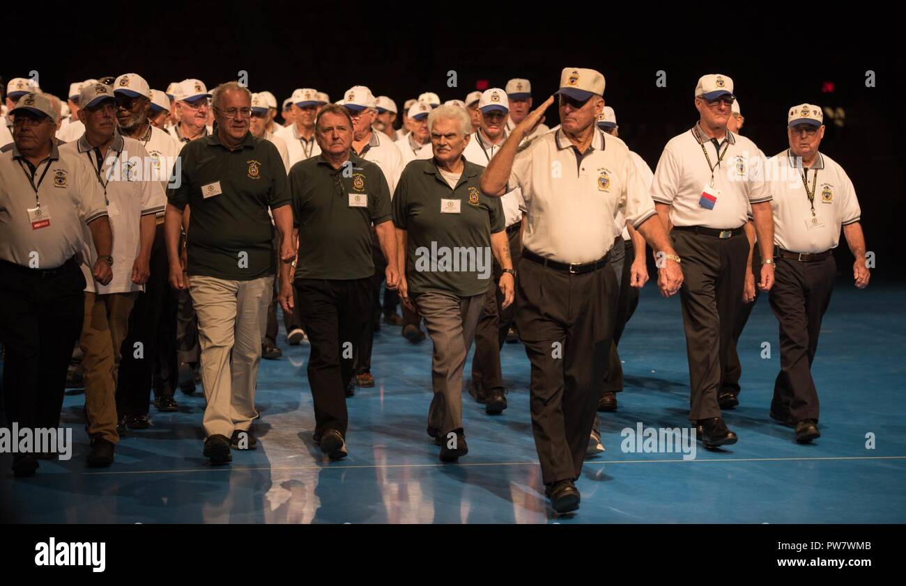 Members of The Old Guard Association (TOGA) participate in an Army Full ...
