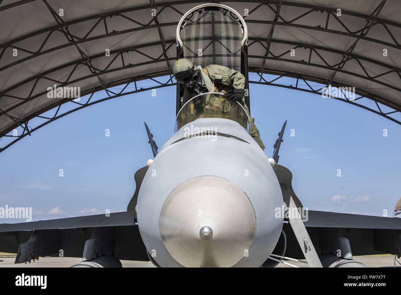 U.S. Marine Corps Maj. Christopher Melling, the pilot training officer ...