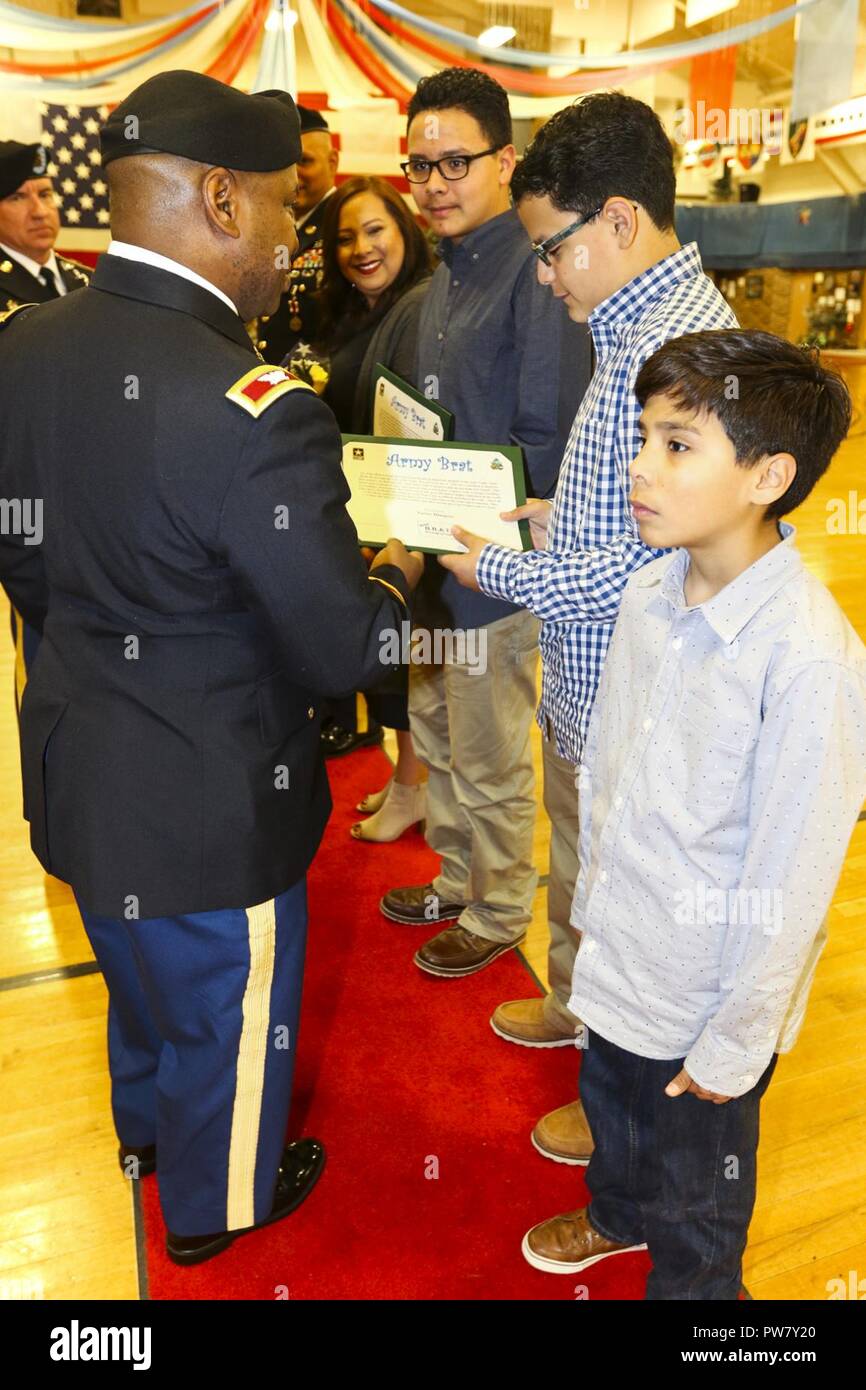 Col. Frank David II, commander of 71st Ordnance Group (Explosive ...