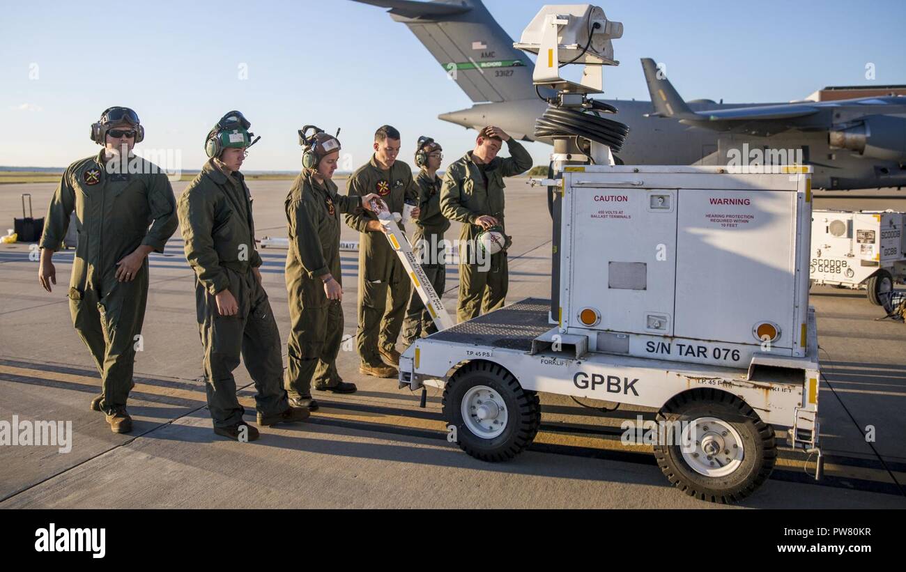 Kc130j super hercules hi-res stock photography and images - Alamy