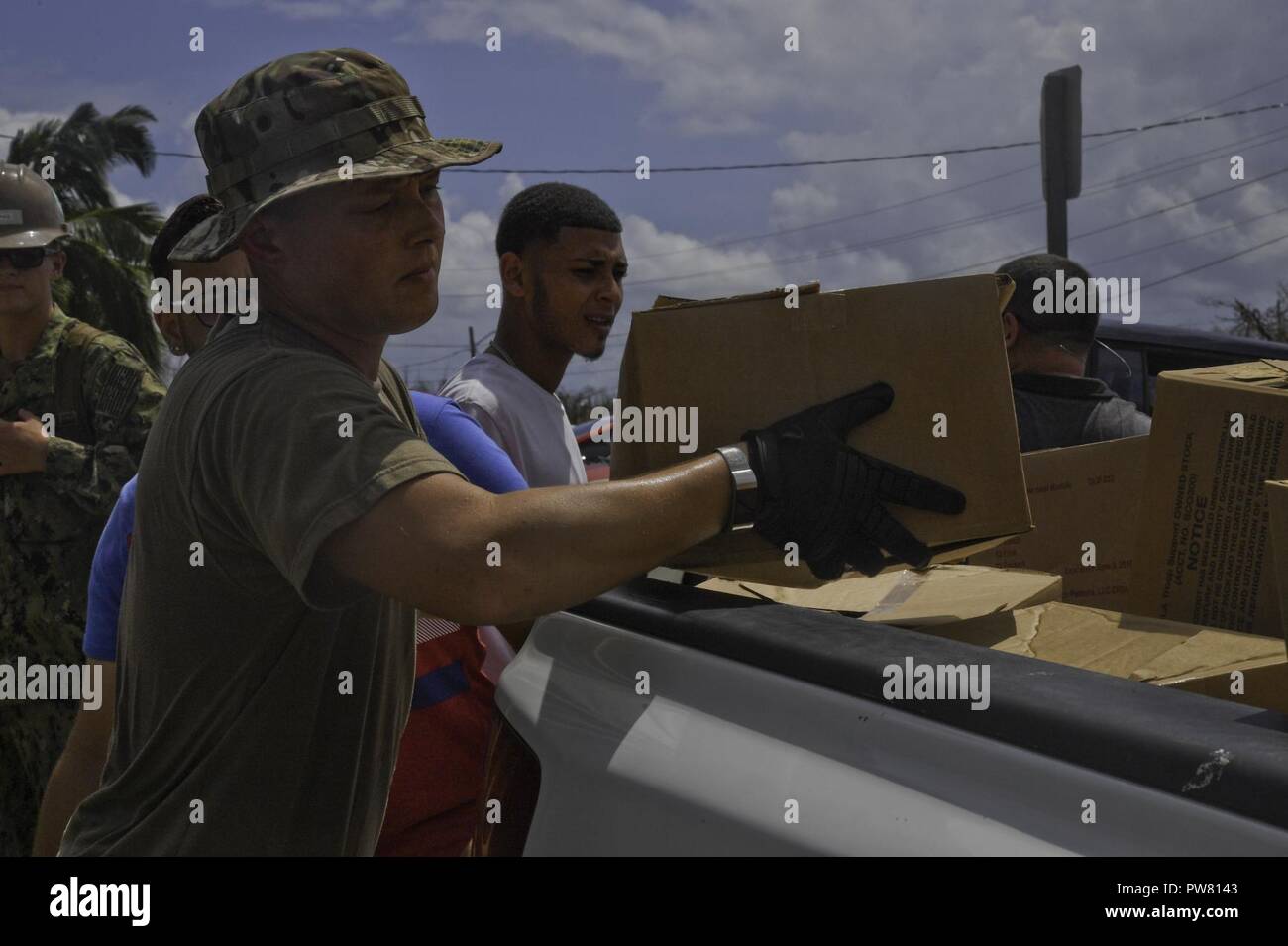 Soldiers with 6th Battalion, 101st General Support Battalion, 101st ...