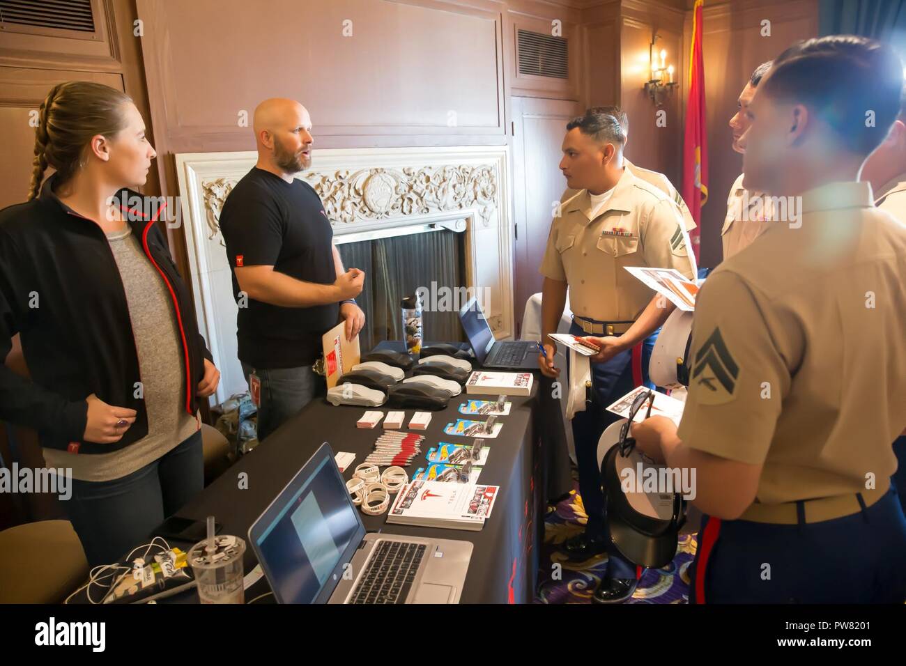 U.S. Marines with Combat Logistics Battalion 11, Headquarters Regiment ...