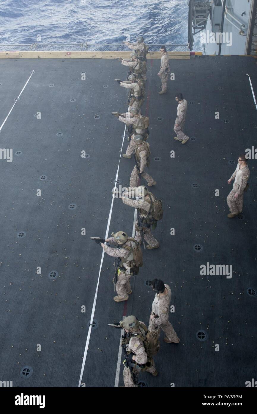 Comphibron 3 hi-res stock photography and images - Alamy