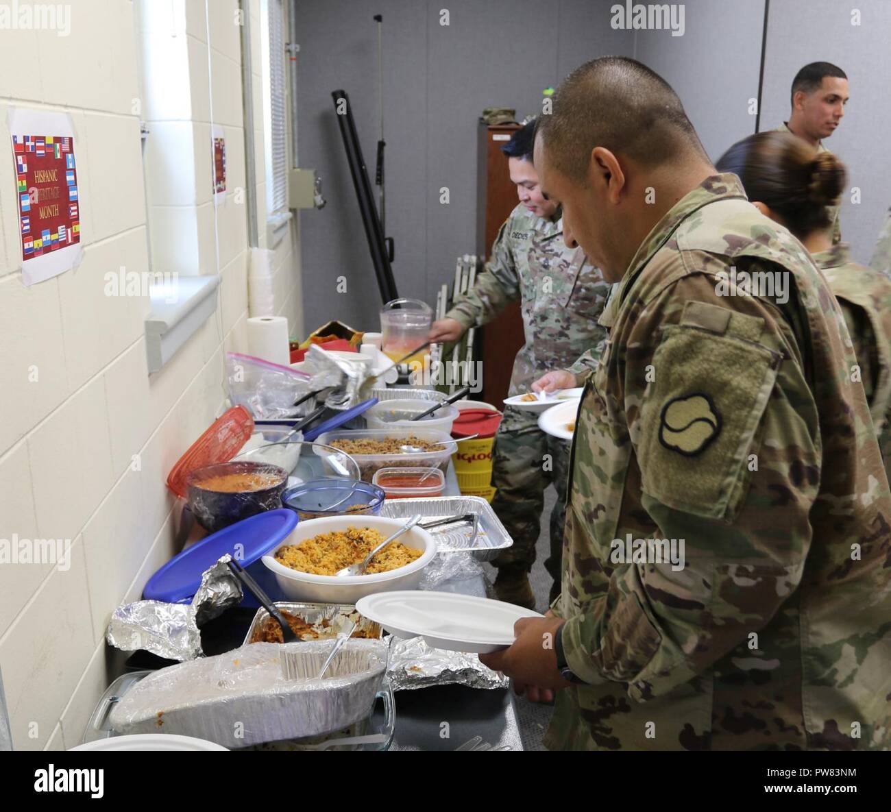 Soldiers assigned to Headquarters and Headquarters Company, 19th ...