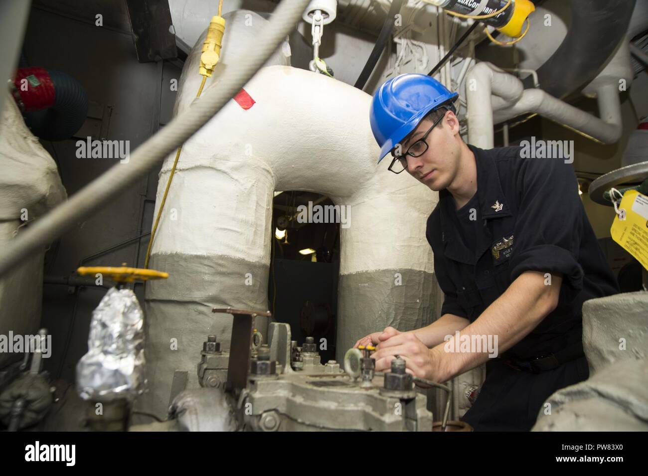 PORTSMOUTH, Va. (Oct. 2, 2017) Machinist's Mate (Nuclear) 2nd Class ...