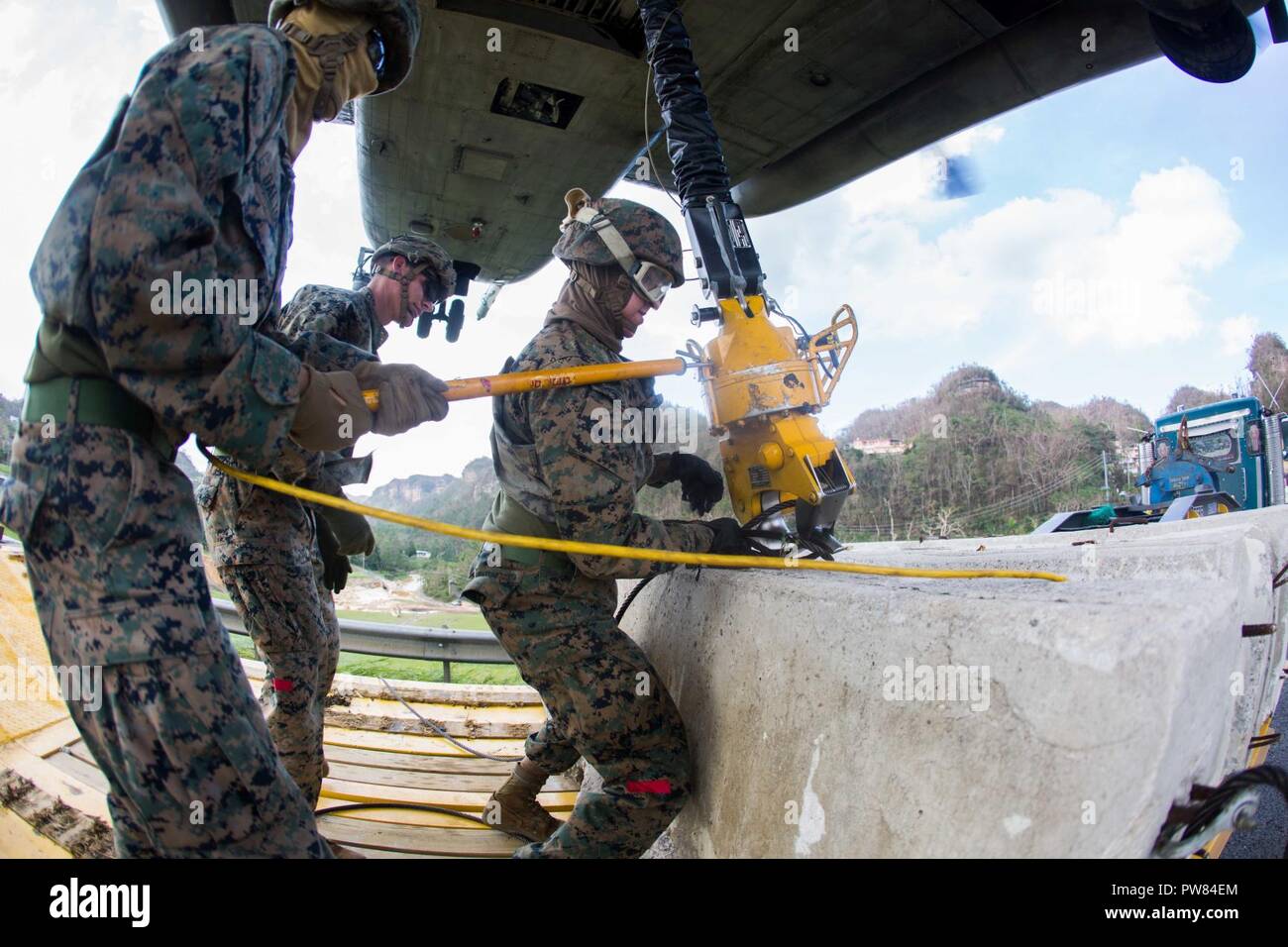 Attach the dam hi-res stock photography and images - Alamy