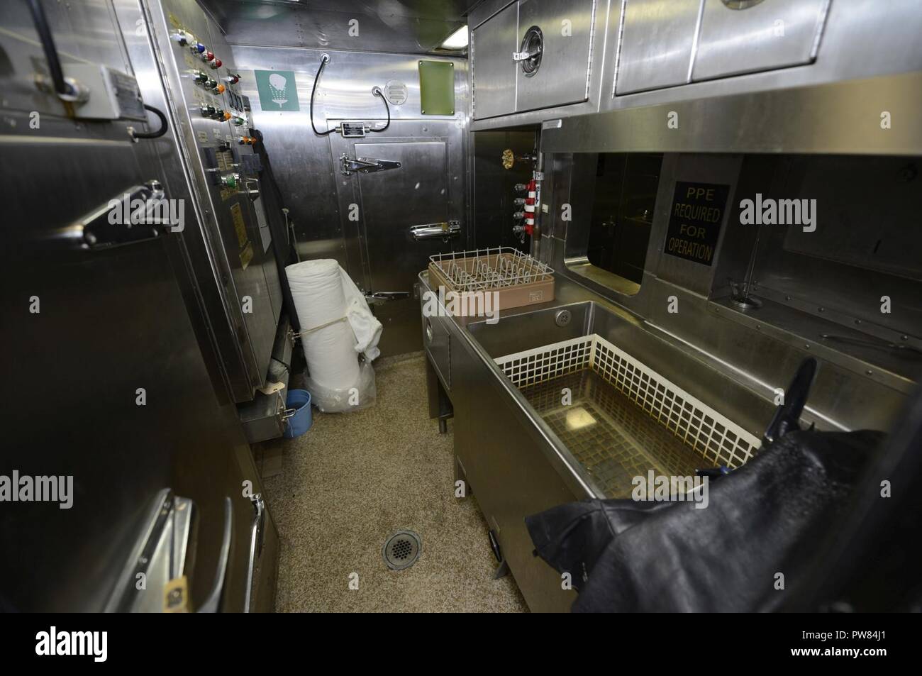 Pre commissioning unit uss washington hi-res stock photography and ...