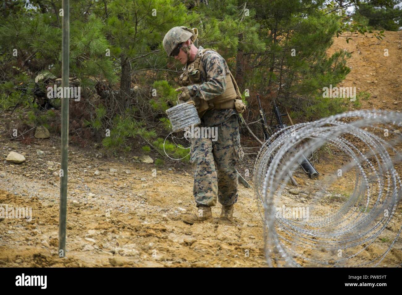 Defensive combat maneuver exercise hi-res stock photography and images ...