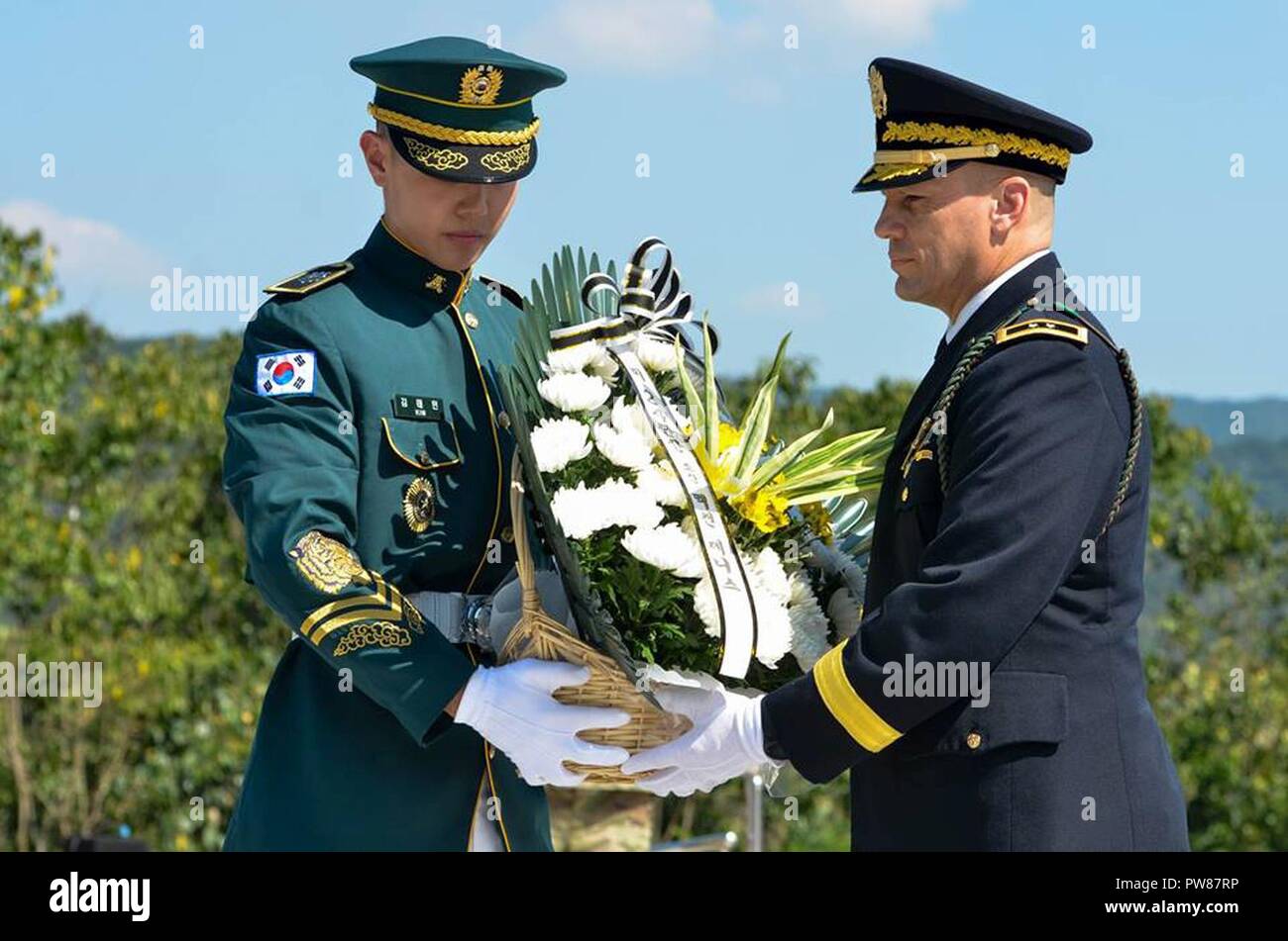 DAEGU, Republic of Korea - Military leaders, Korean War veterans, and ...