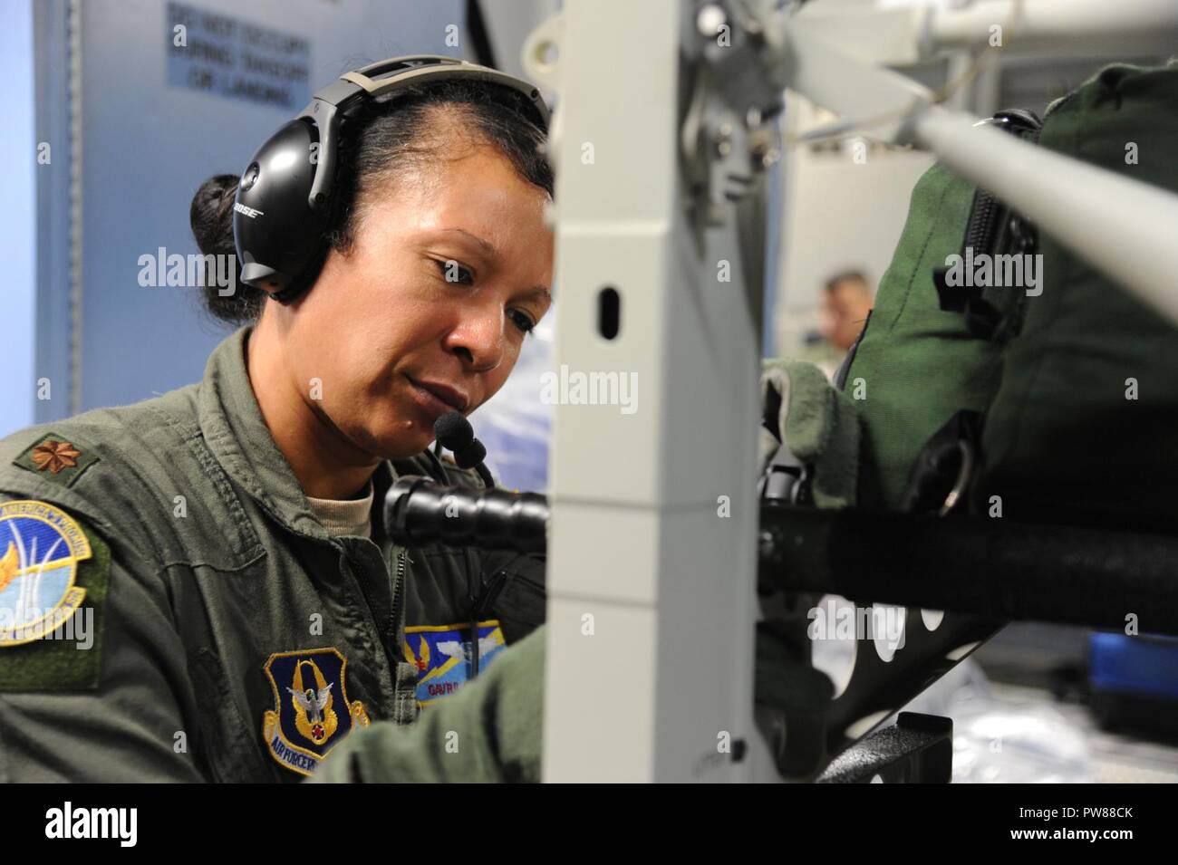 45th aeromedical evacuation squadron hi-res stock photography and ...