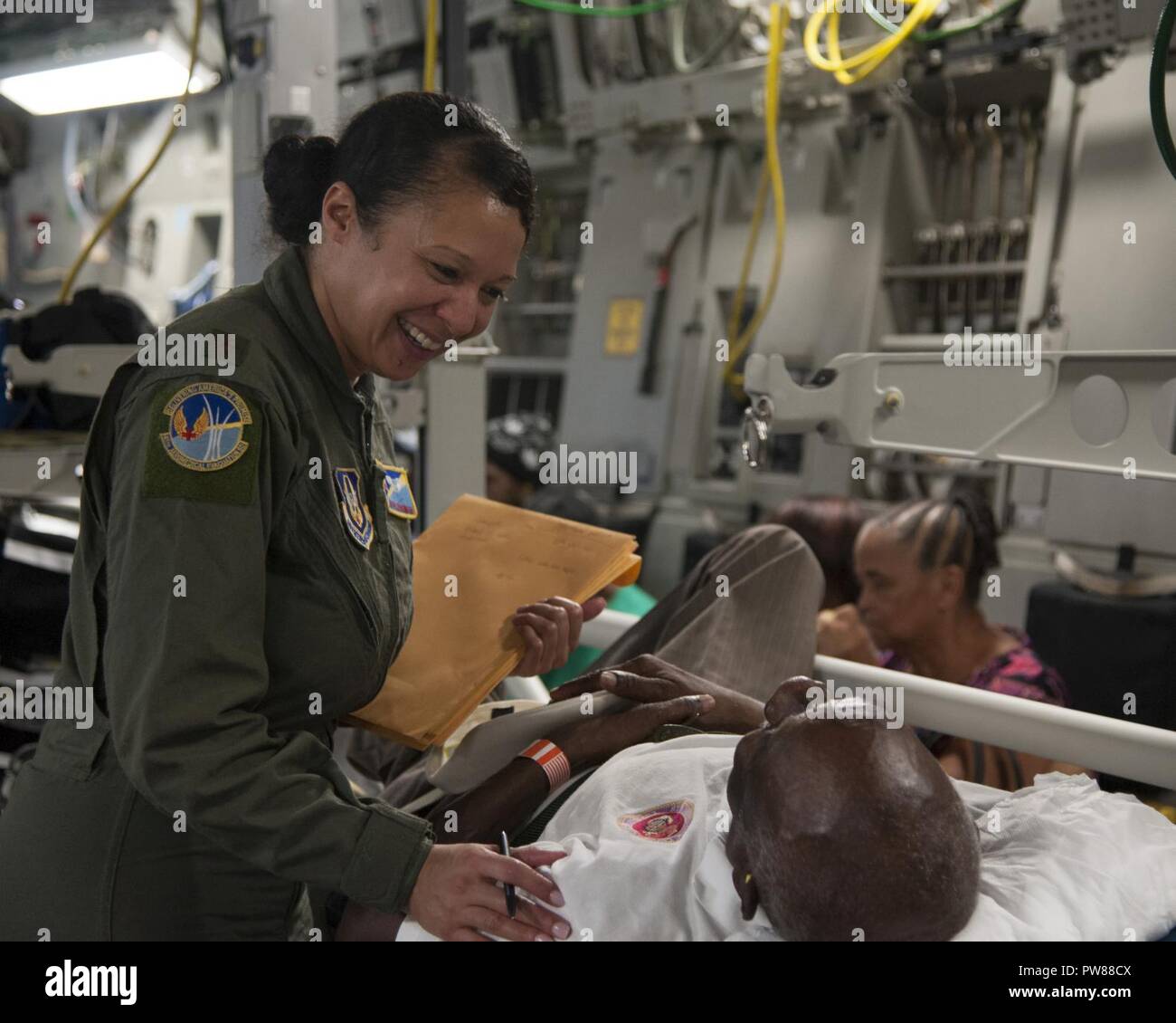 45th aeromedical evacuation squadron hi-res stock photography and ...