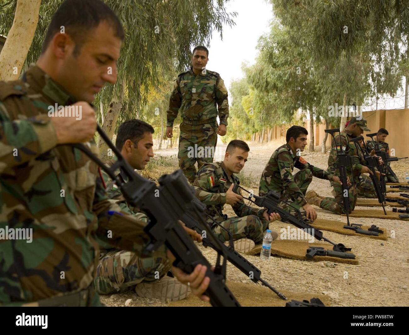 Kurdish community center hi-res stock photography and images - Alamy