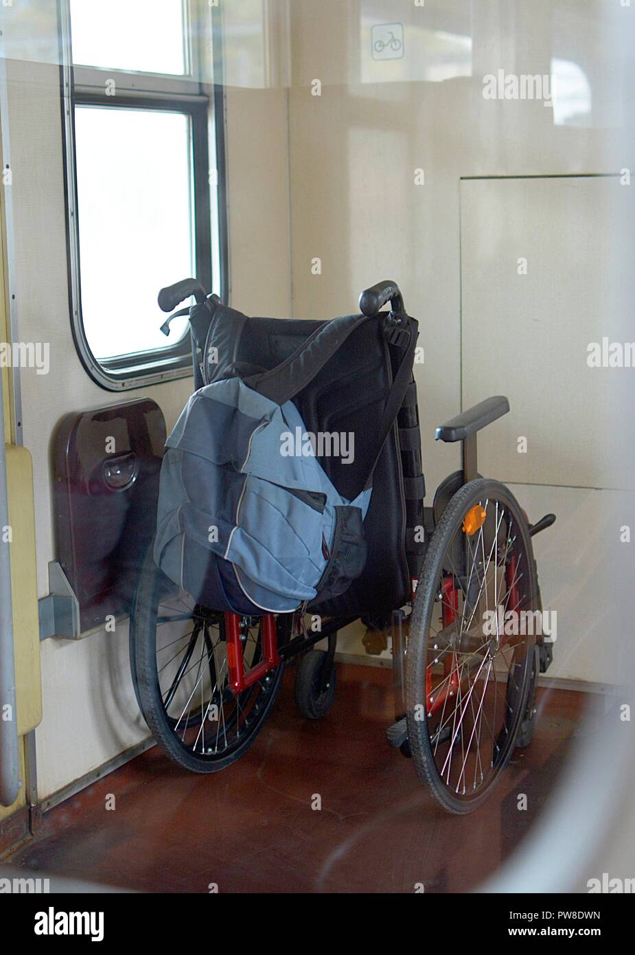 Disabled train hi-res stock photography and images - Alamy