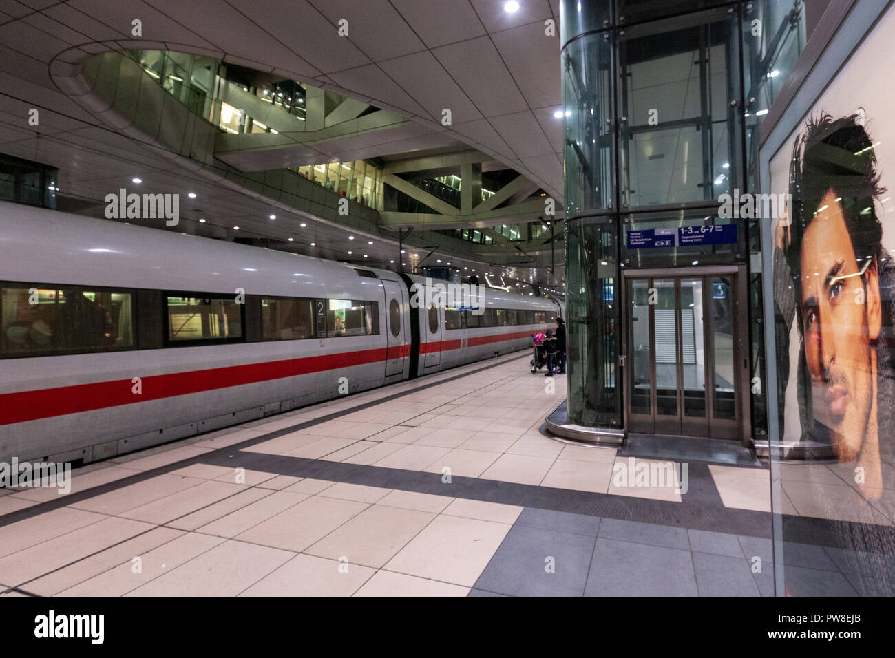 Long distance trains hi-res stock photography and images - Alamy