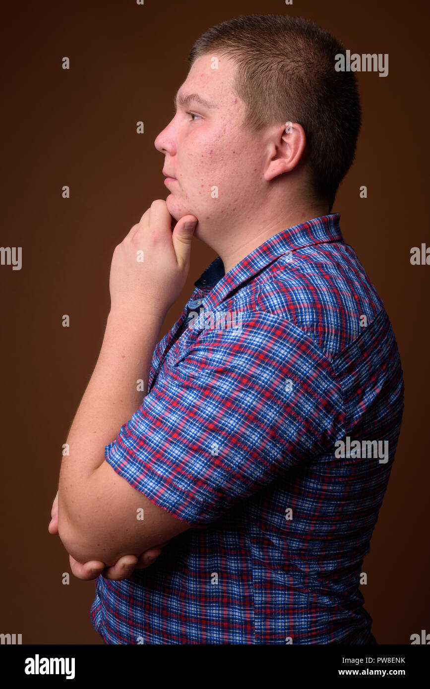 Fat man side view hi-res stock photography and images - Alamy