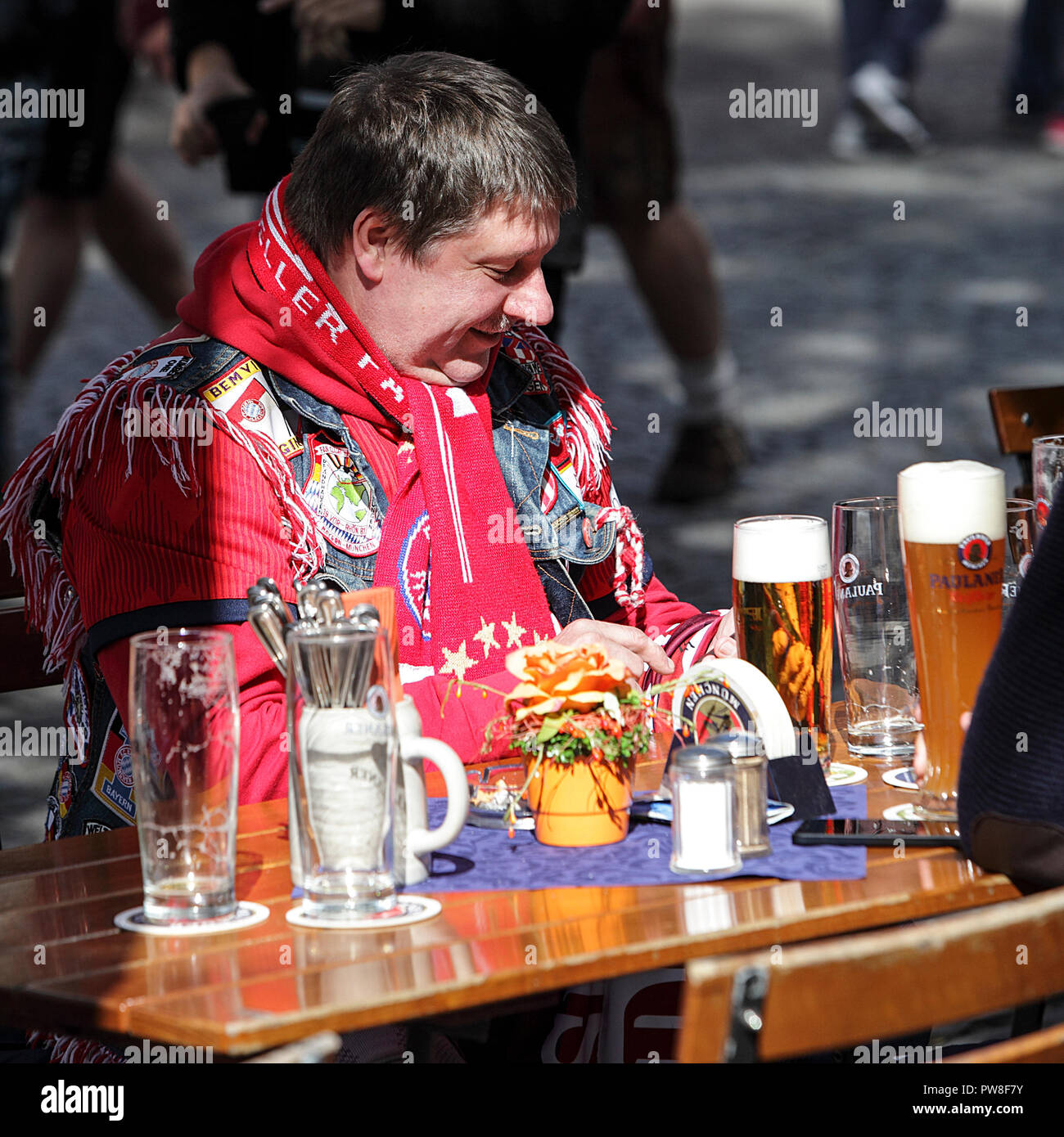 Smiling middle aged football fan hi-res stock photography and images ...