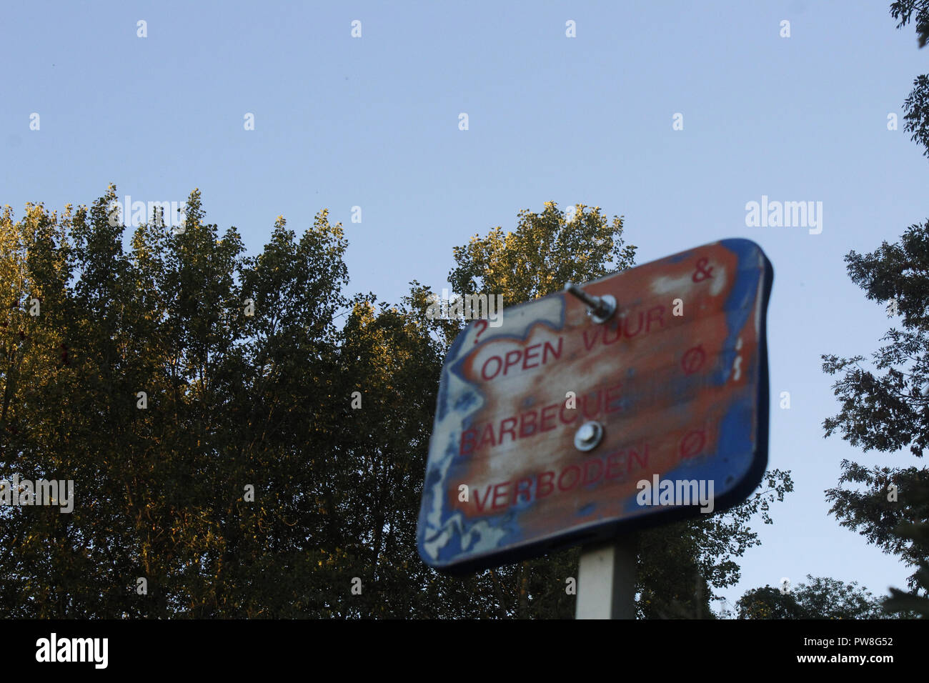 Burned sign hi-res stock photography and images - Alamy