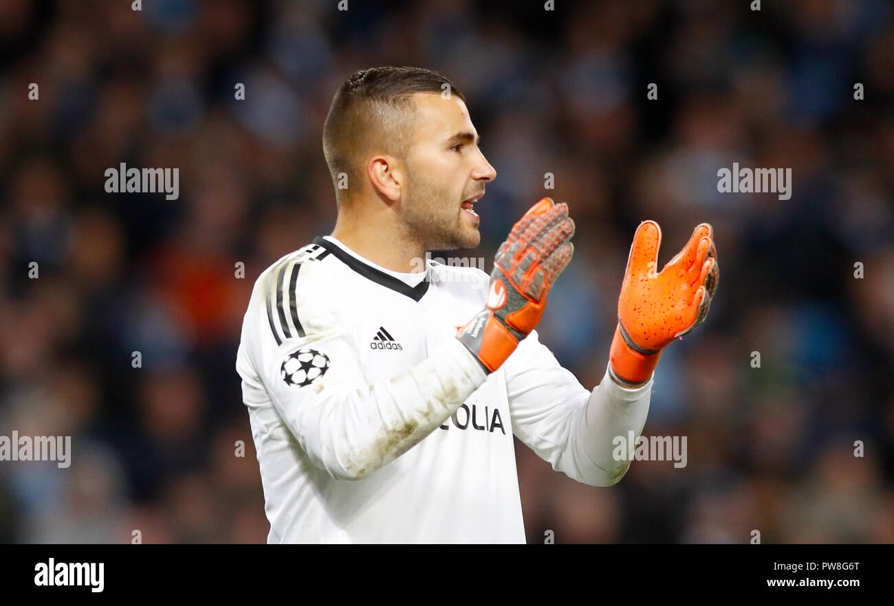 Lyon goalkeeper Anthony Lopes Stock Photo - Alamy