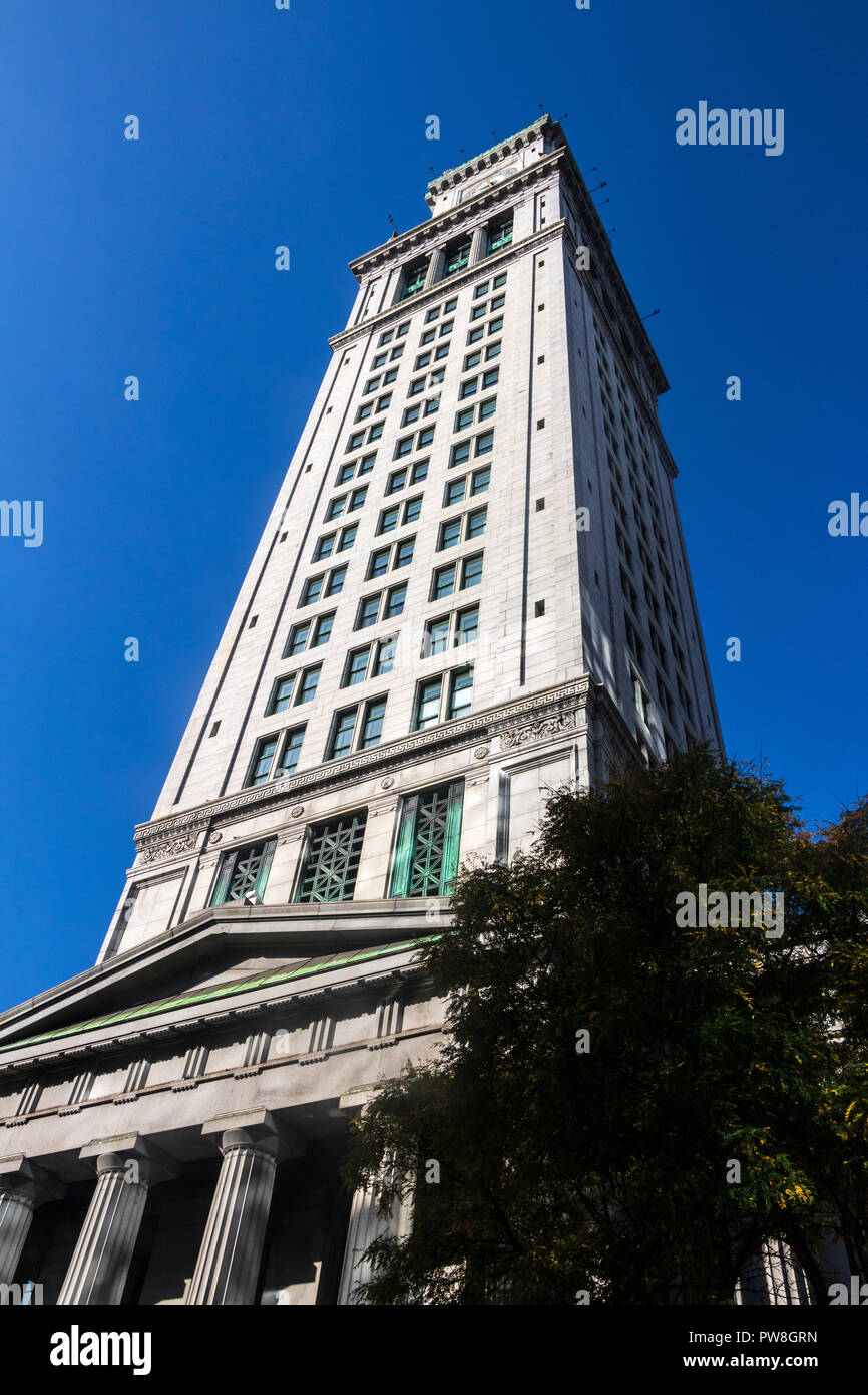 Boston custom house hi-res stock photography and images - Alamy