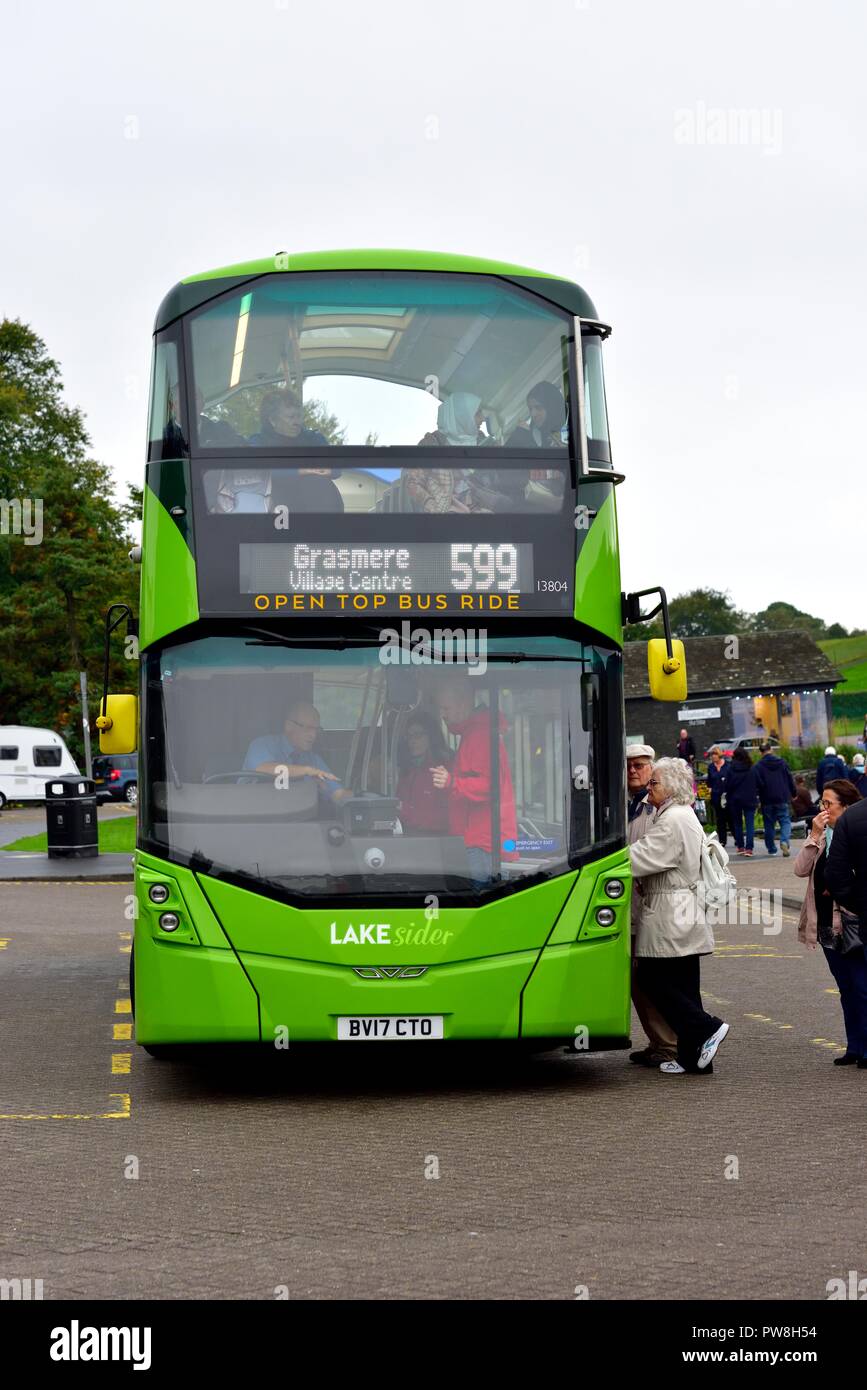 Bus cumbria hi-res stock photography and images - Alamy