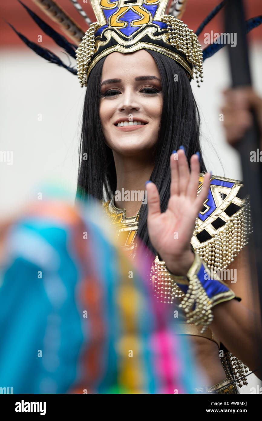 Aztec Women Clothing