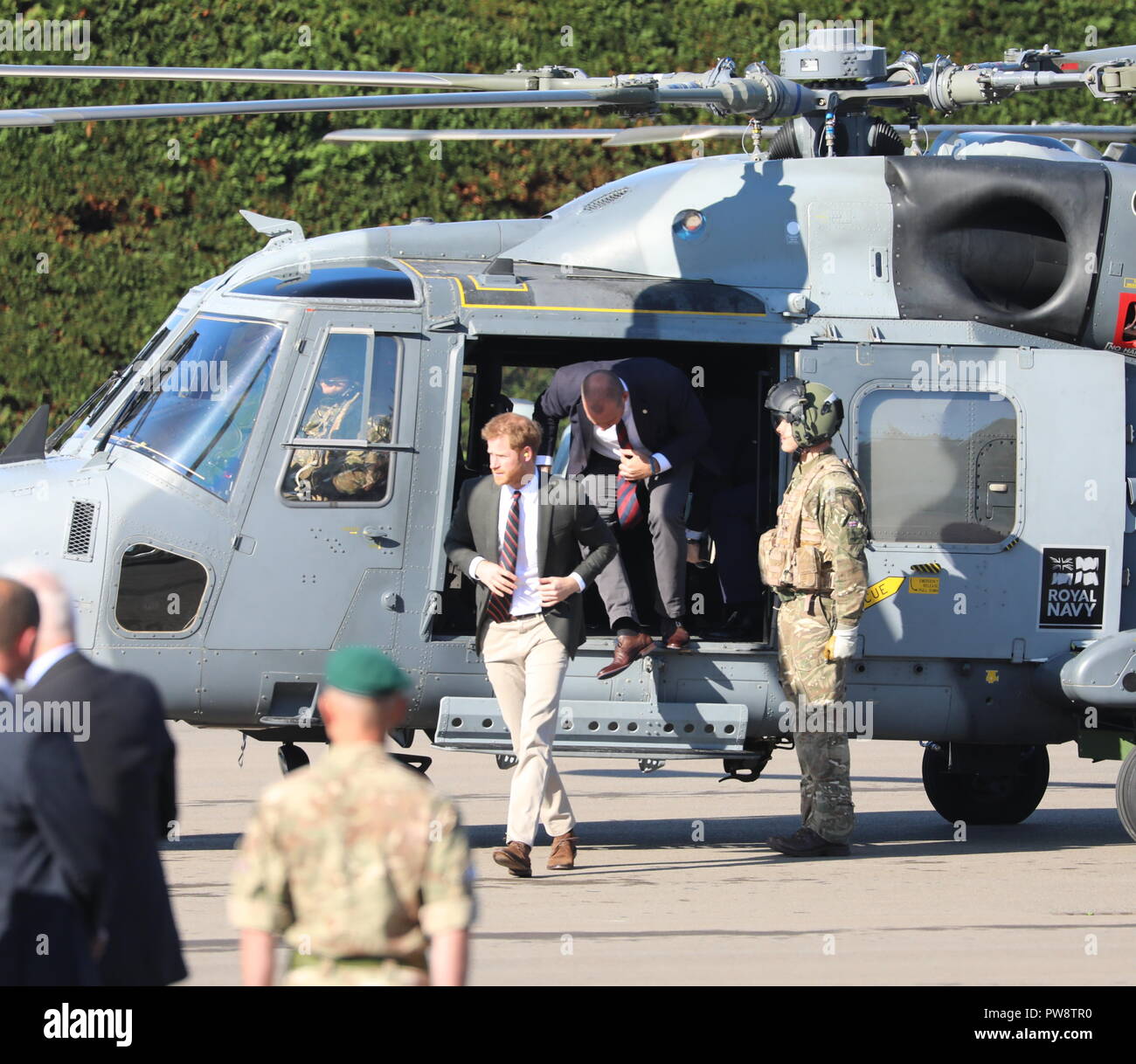 Commando training centre lympstone hi-res stock photography and images ...