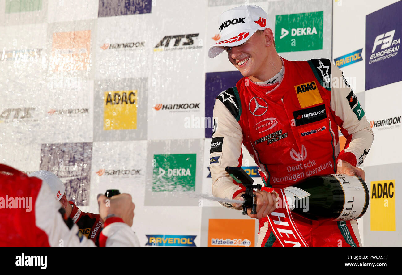 HANDOUT - 13 October 2018, Baden-Wuerttemberg, Hockenheim: 13 October ...