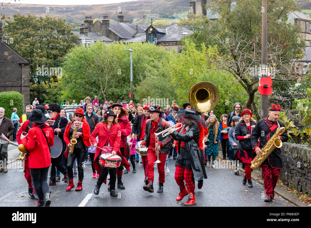 Marsden yorkshire village hi-res stock photography and images - Alamy
