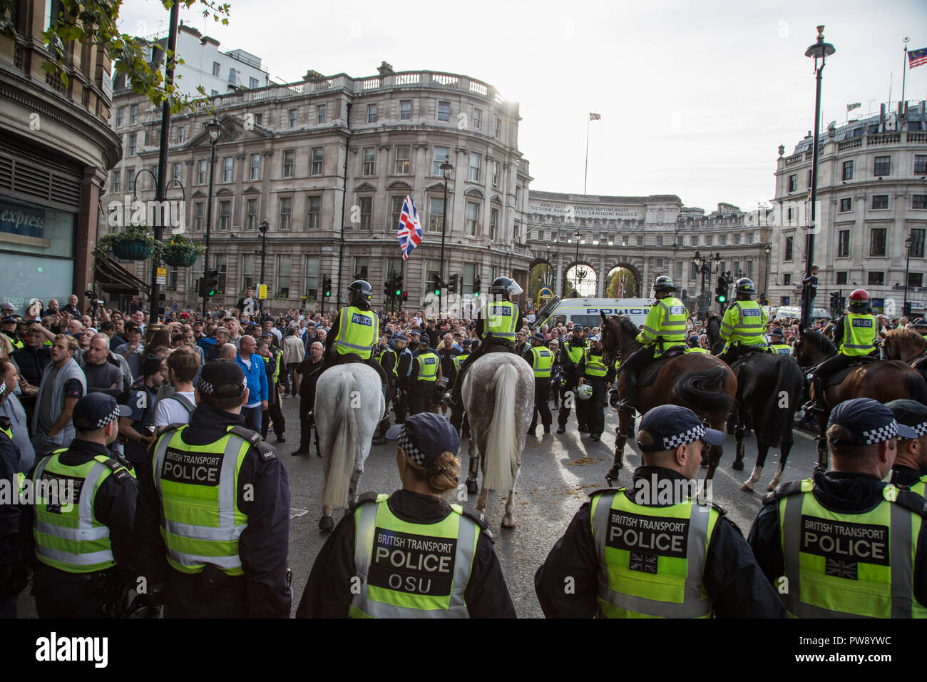 Football lads hi-res stock photography and images - Alamy