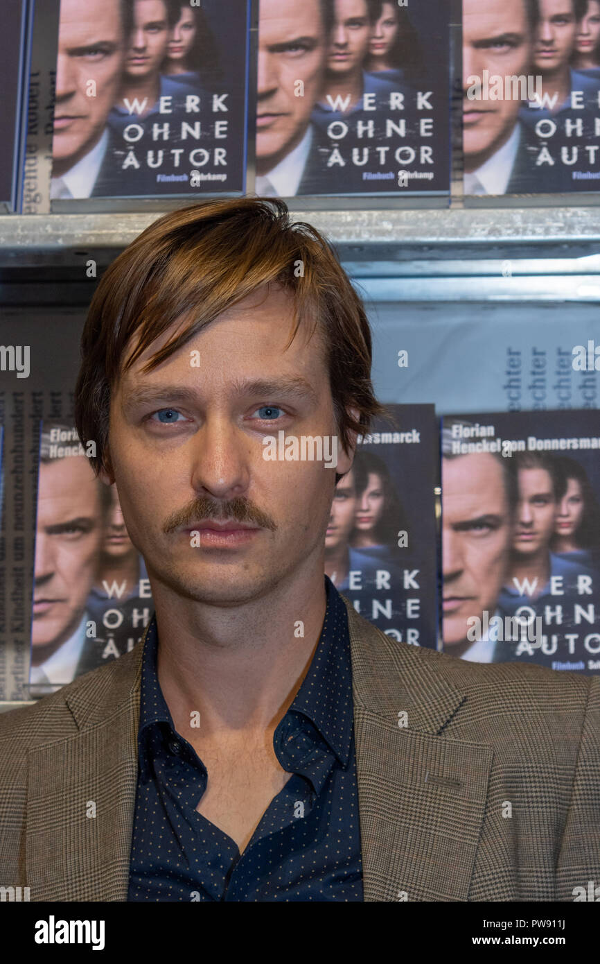 Tom schilling hi-res stock photography and images - Alamy