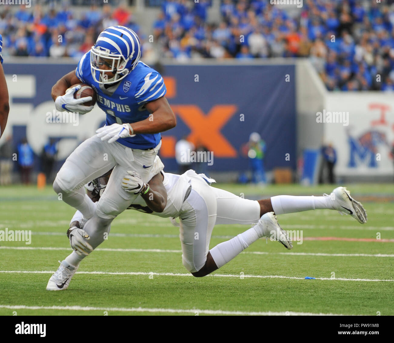 October 13, 2018: Memphis Tigers wide receiver, TONY POLLARD (1), heads ...