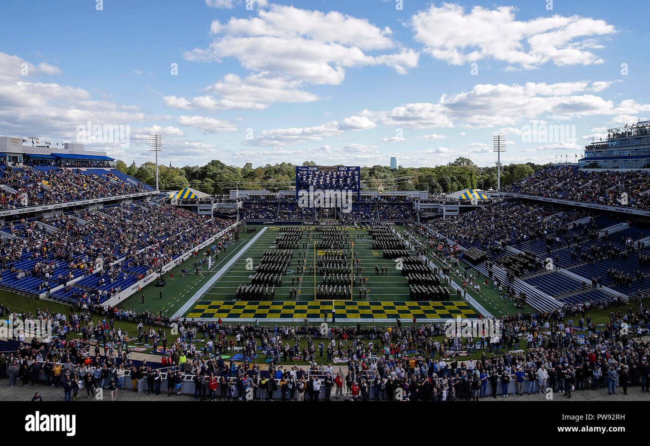 Naval academy football hi-res stock photography and images - Alamy