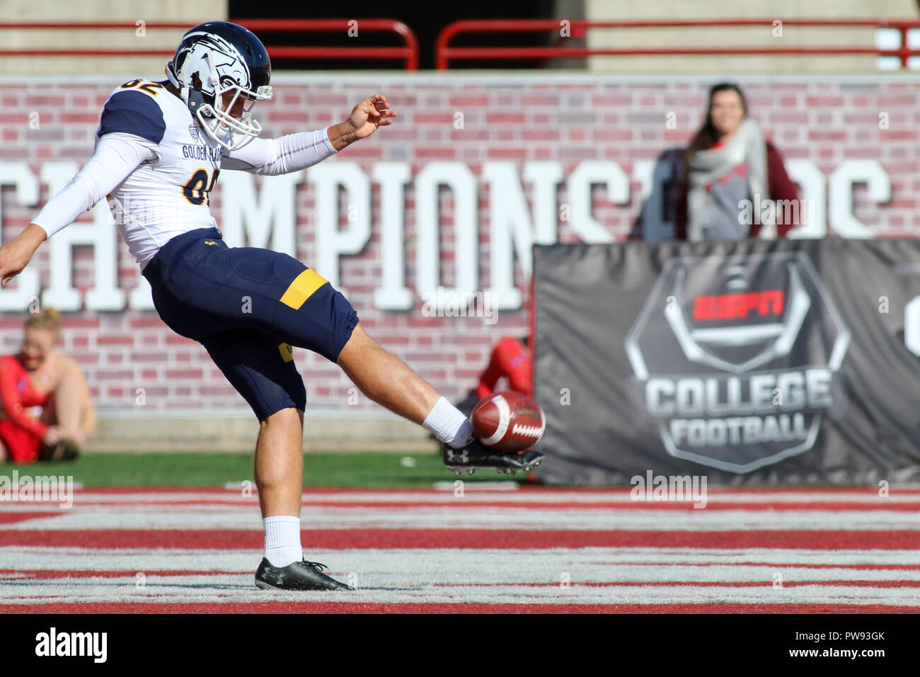 Trickett hi-res stock photography and images - Alamy