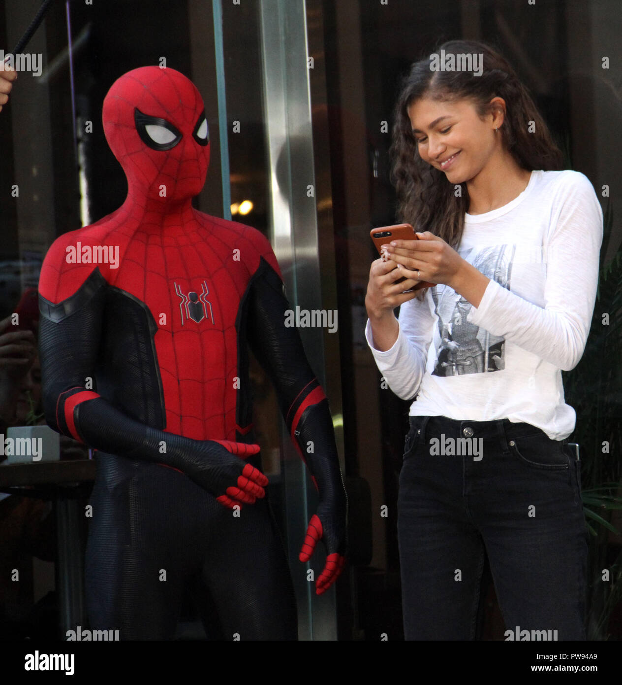 Tom holland spider man filming hi-res stock photography and images - Alamy
