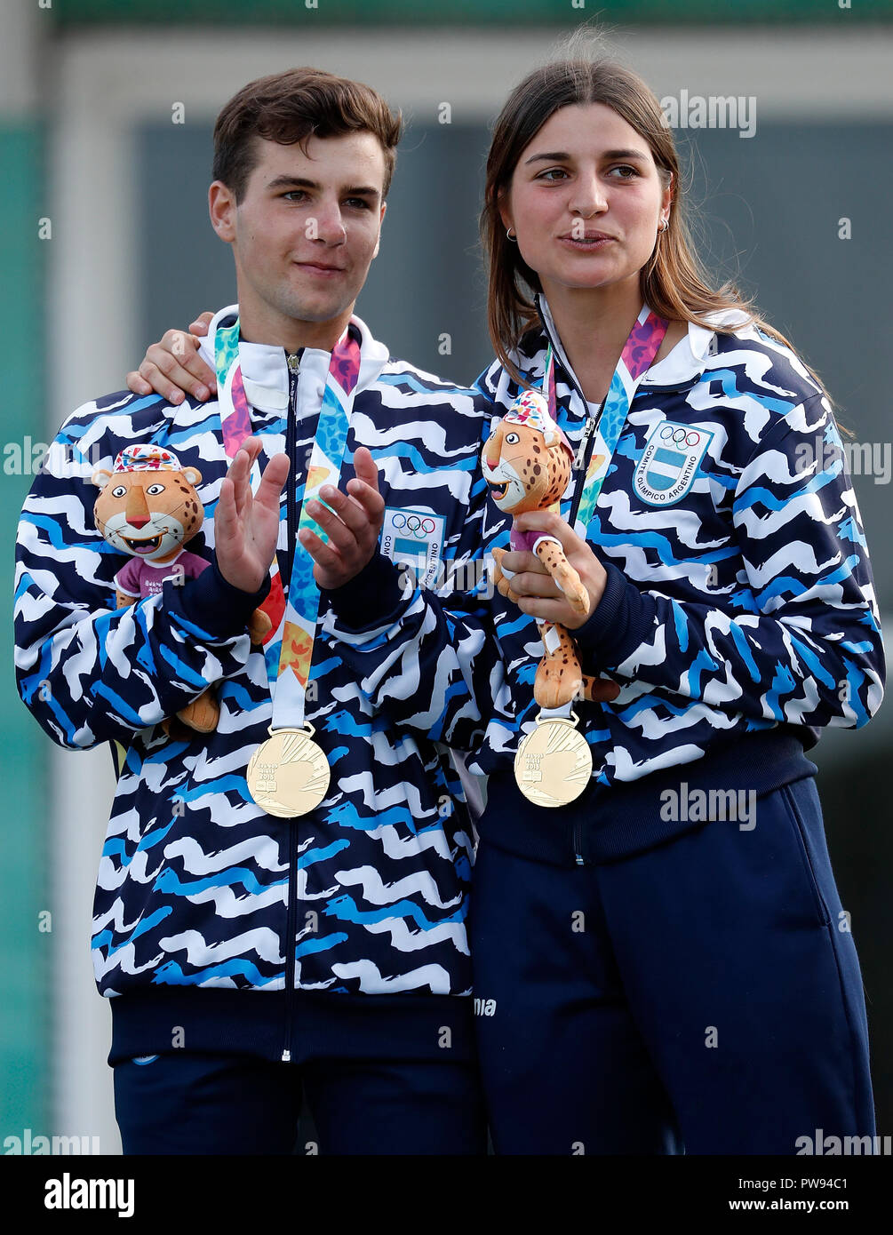 Buenos Aires. 13th Oct, 2018. Gold medalists Dante Cittadini (L) and ...
