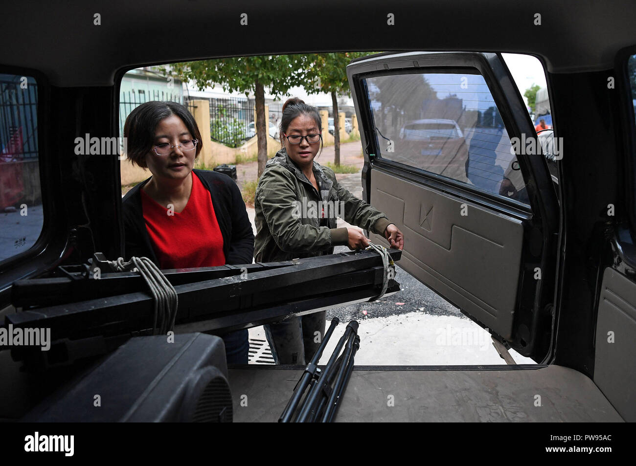 Film projection hi-res stock photography and images - Alamy