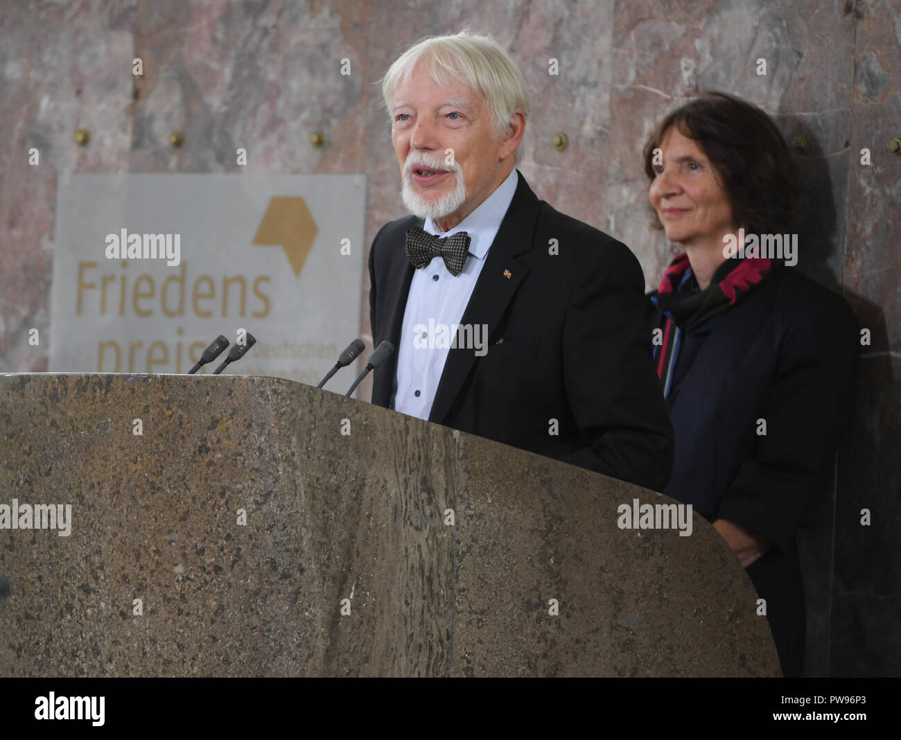 14 October 2018, Hessen, Frankfurt Main: Aleida and Jan Assmann give ...